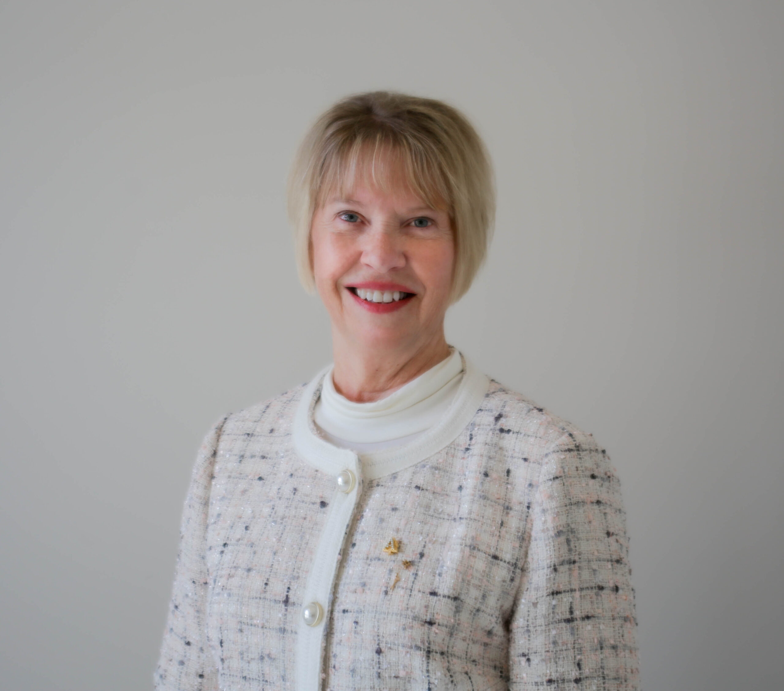 Board of Trustees - Alpha Gamma Delta Foundation